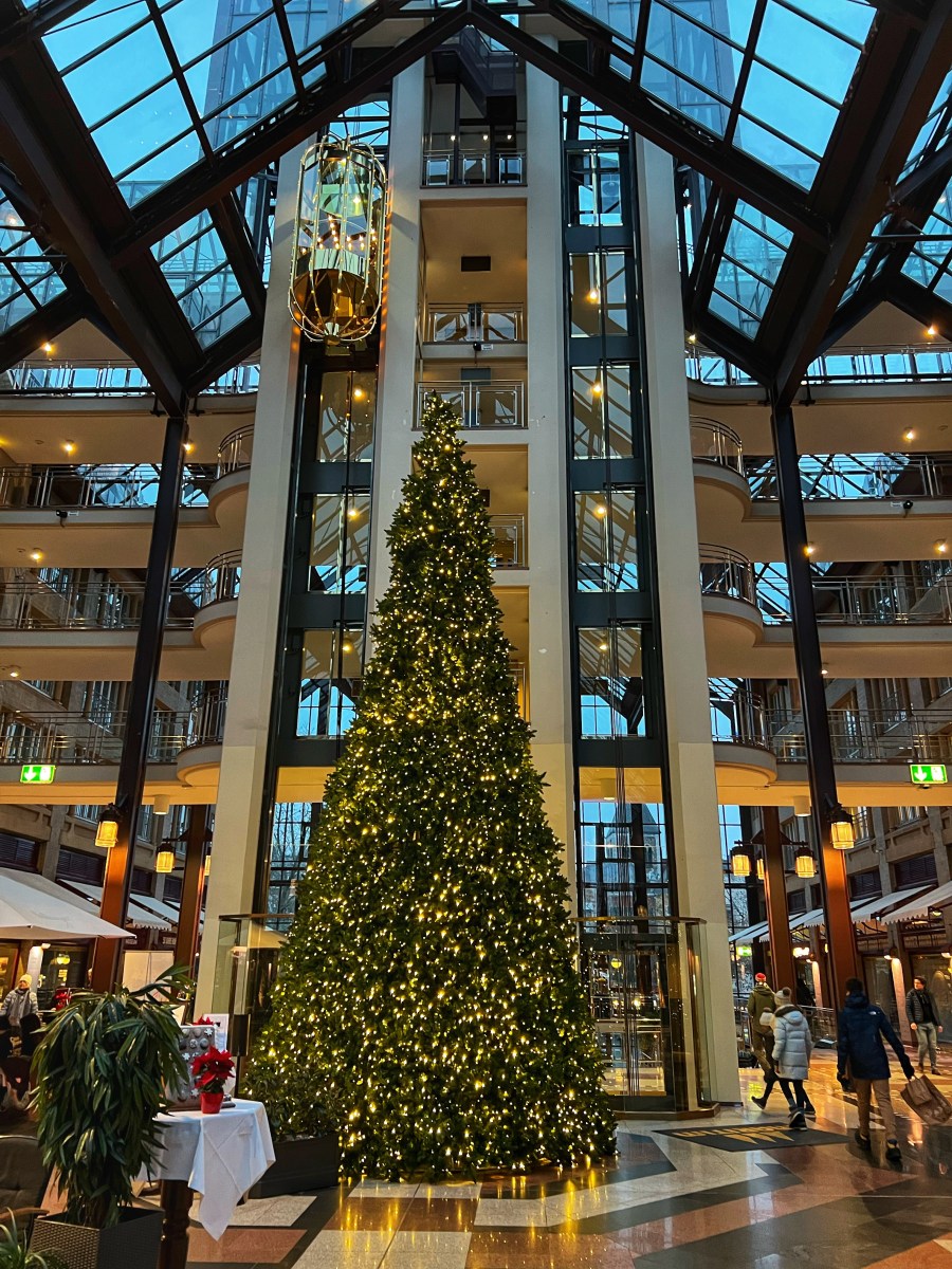 COLOGNE CHRISTMAS MARKETS