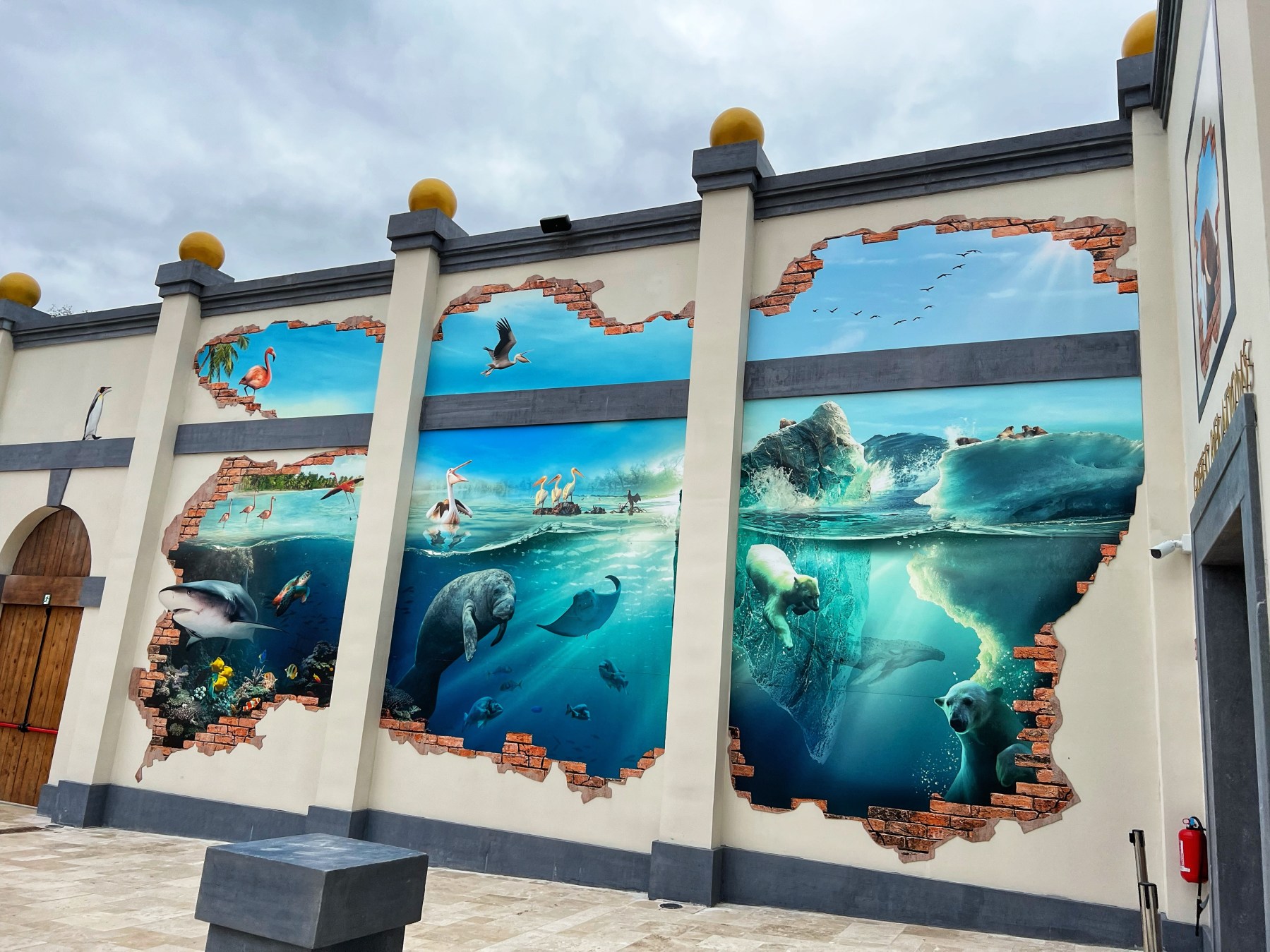 GUIDE TO PAIRI DAIZA ZOO IN BELGIUM